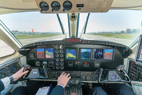 Who Can Log PIC or Dual Received in Your King Air? - King Air